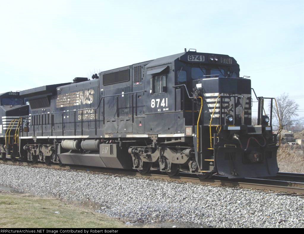 NS 8741